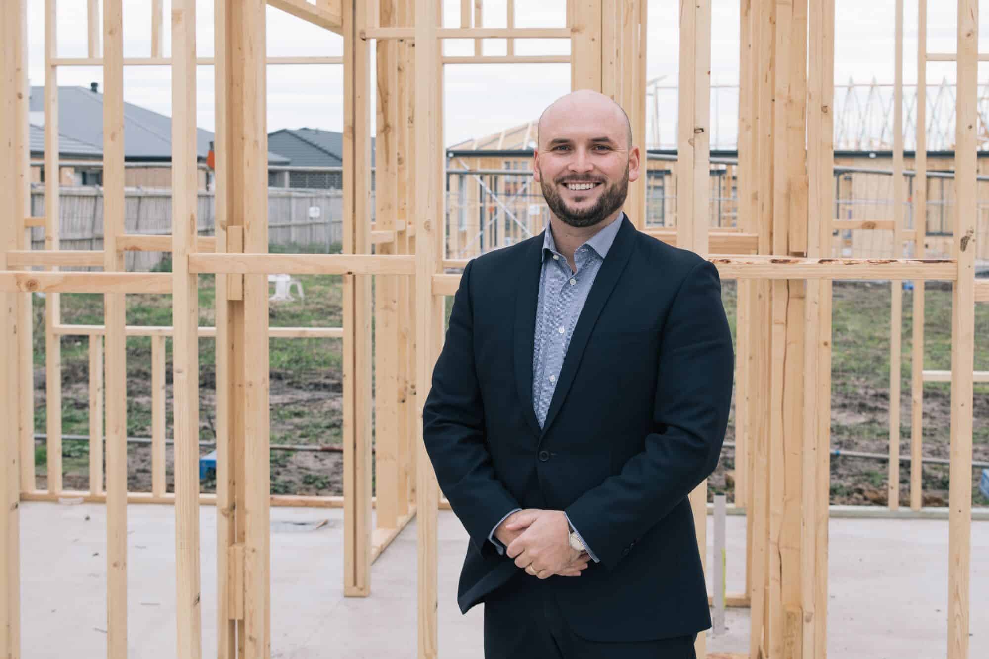 ANDREW SHEA – Top 100 Women